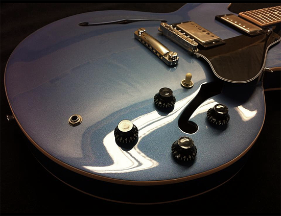 Pelham Blue Gibson ES335 | Sims Guitar Refinishing